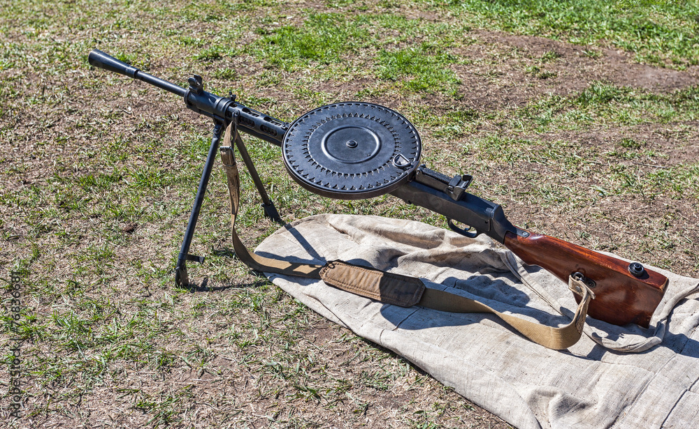 Soviet light machine gun (Degtyarev) (DP 27) (Model 1940) Stock Photo | Adobe Stock