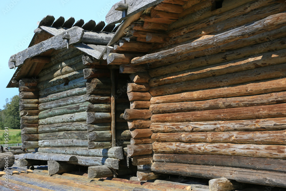 alte Blockhäuser Stock-Foto | Adobe Stock