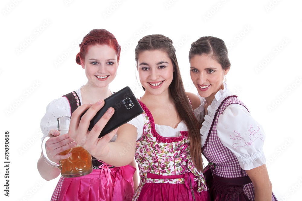 Foto de Frauen im Dirndl machen Selfie Porträt do Stock | Adobe Stock