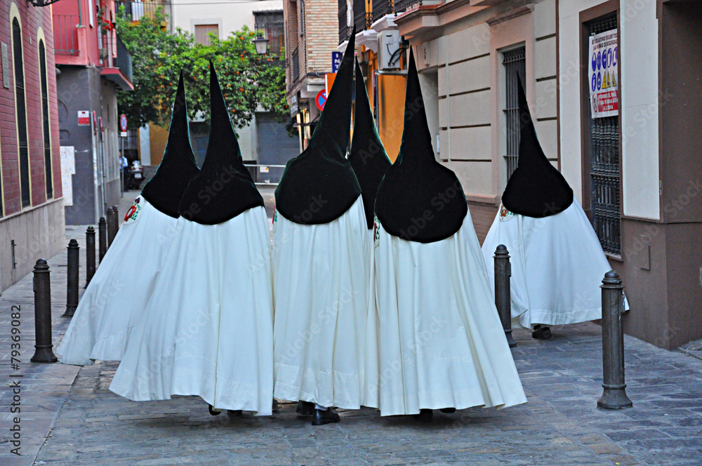 Semana Santa, Sevilla, nazarenos de la Macarena foto de Stock | Adobe Stock