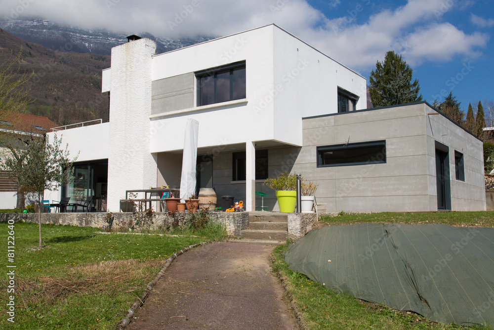 Extension structure bois Stock Photo | Adobe Stock