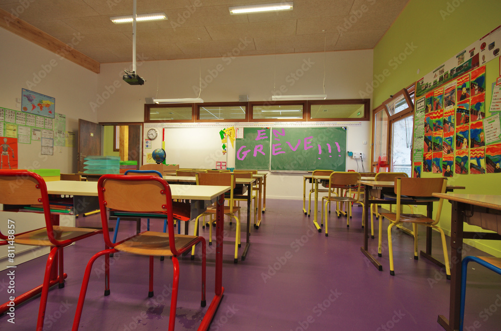 école primaire - salle de classe Photos | Adobe Stock