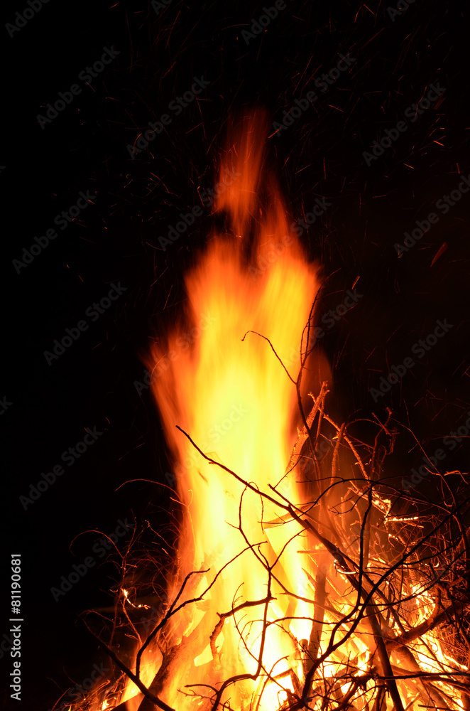 feuer, flammen, brennen Stock Photo | Adobe Stock