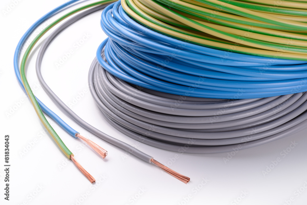 Foto de Electric cables: phase, neutral, ground do Stock | Adobe Stock