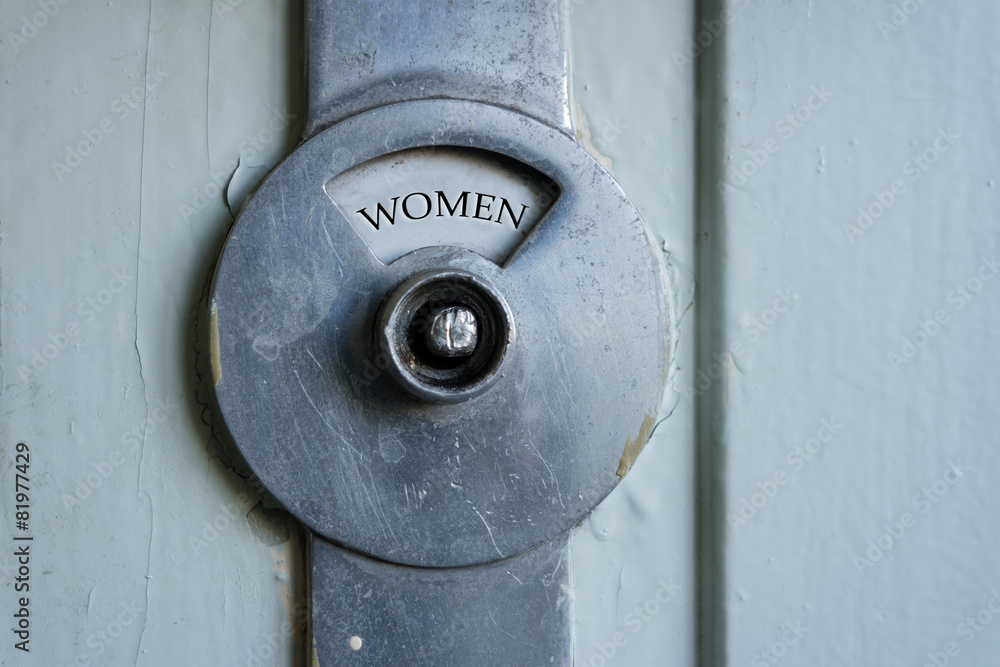DDR Womens Toilet Stock-Foto | Adobe Stock
