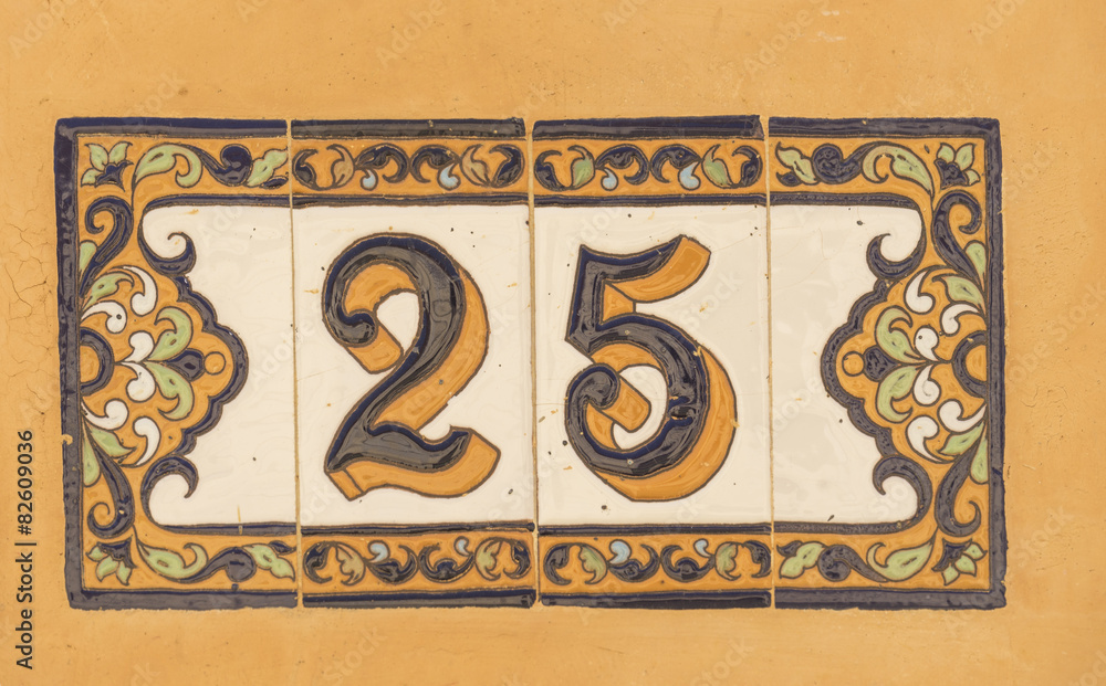 Zahl 25 mit Verzierung Stock-Foto | Adobe Stock