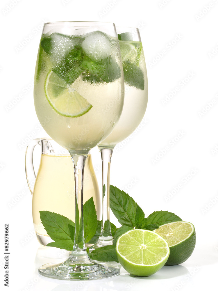 Hugo Cocktail Stock-Foto | Adobe Stock