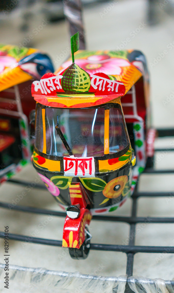 Beautiful showpieces in a street shop in Dhaka, Bangladesh. Stock Photo ...