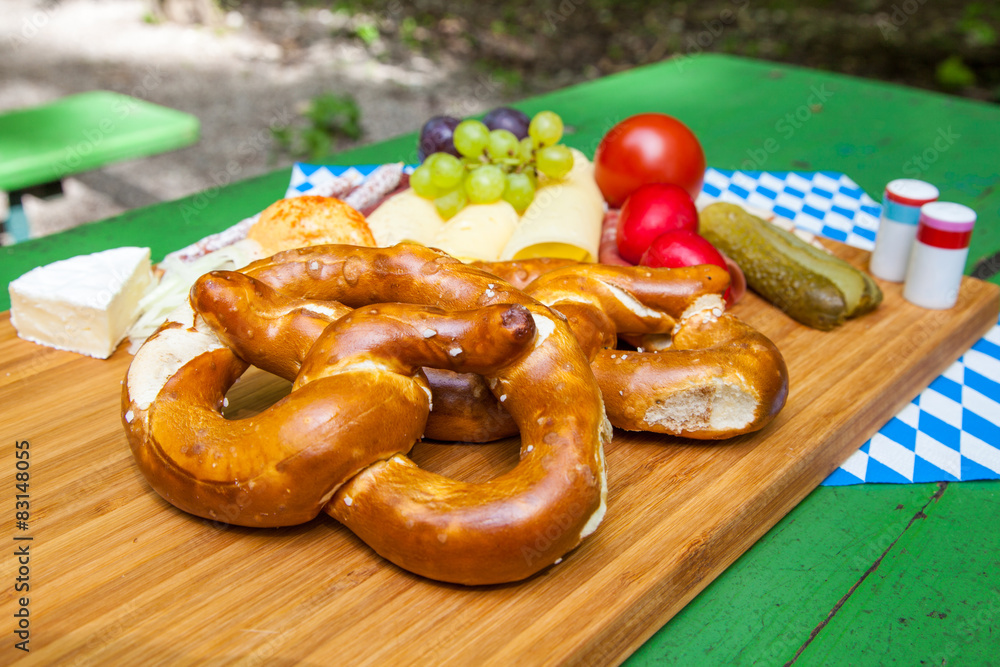Biergarten Brotzeit Stock-Foto | Adobe Stock