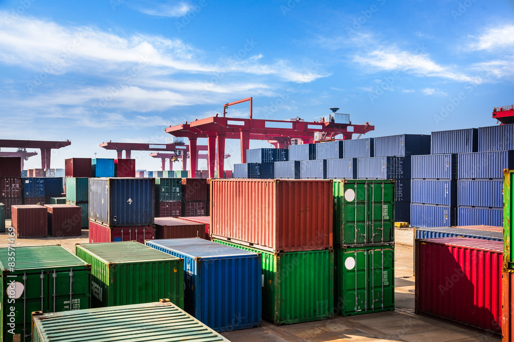 Cargo containers Stock-Foto | Adobe Stock