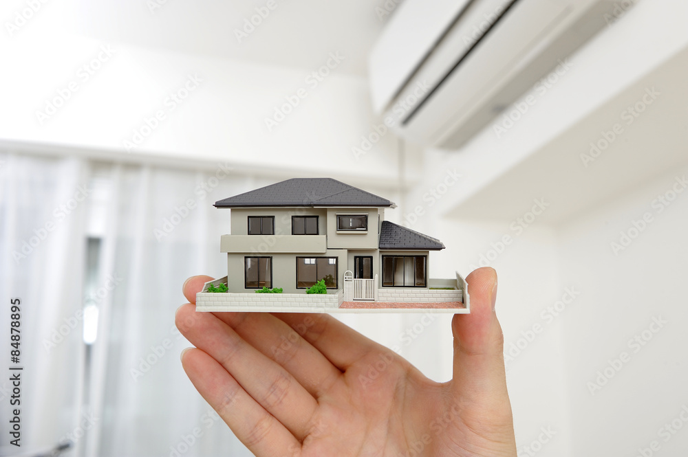 住宅模型とエアコン Stock Photo | Adobe Stock