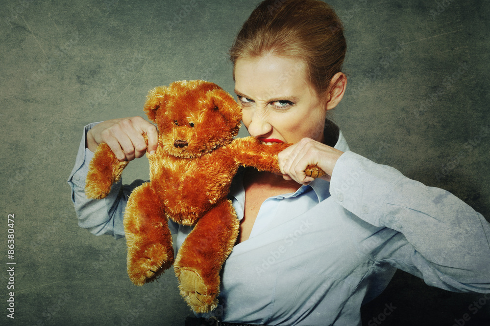 femme psychopathe Photos | Adobe Stock