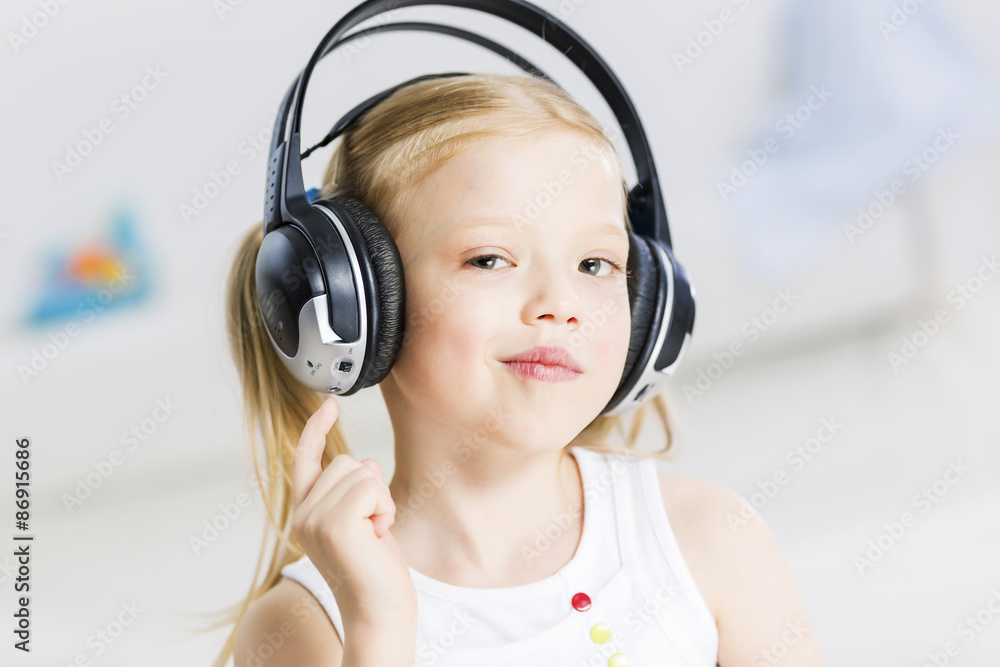 I like listen music foto de Stock | Adobe Stock