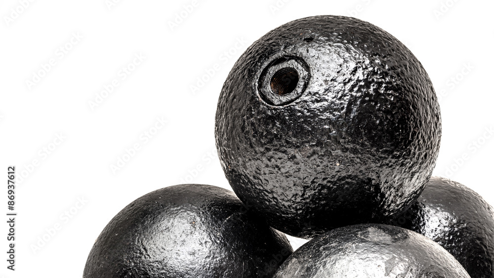 Foto de 20 pound round grenades showing the hole where the gunpowder ...