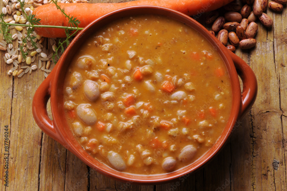 Minestrone Sopa Polévka Suppe Keitto מרק Soppa Zuppa Soupe சூப் ...