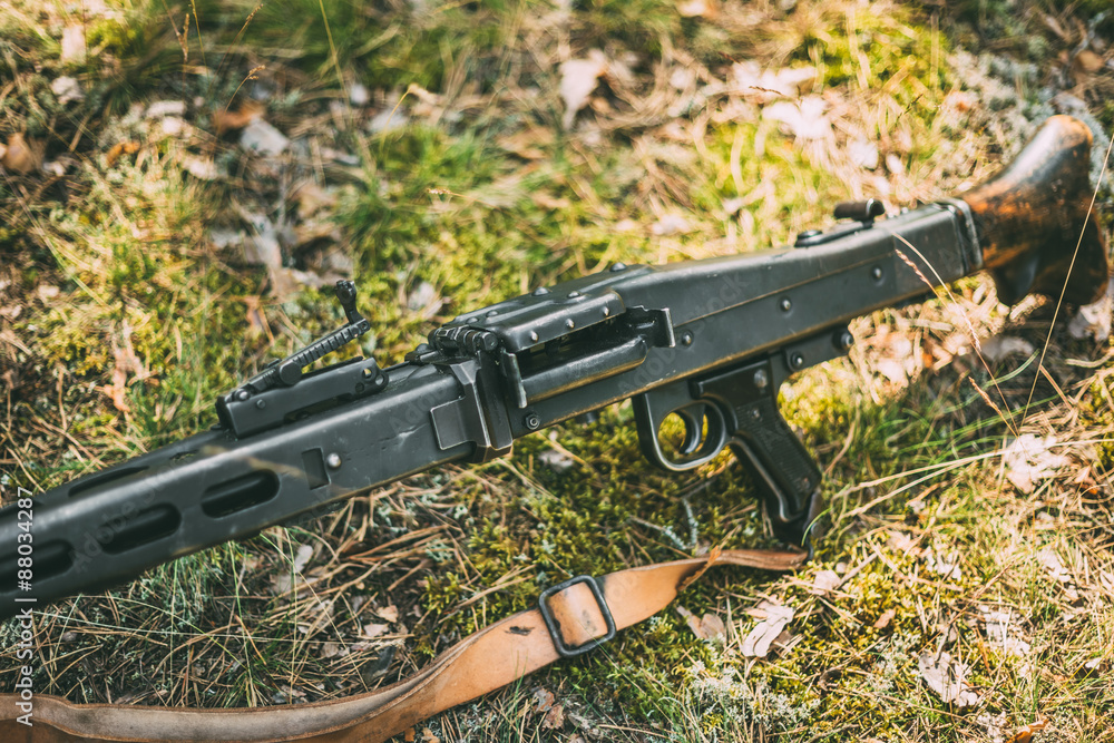 MG 42 Machine-gun. 7.92x57mm Mauser General Purpose Machine gun Stock ...