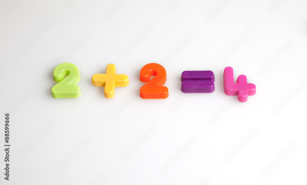 two plus two foto de Stock | Adobe Stock