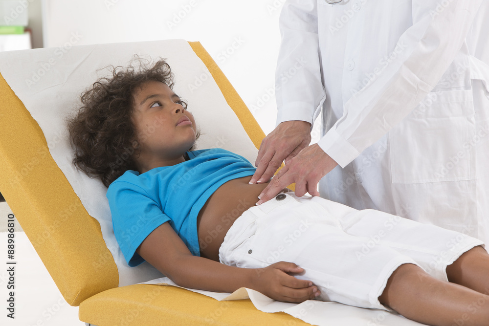 Auscultation enfant Stock Photo | Adobe Stock