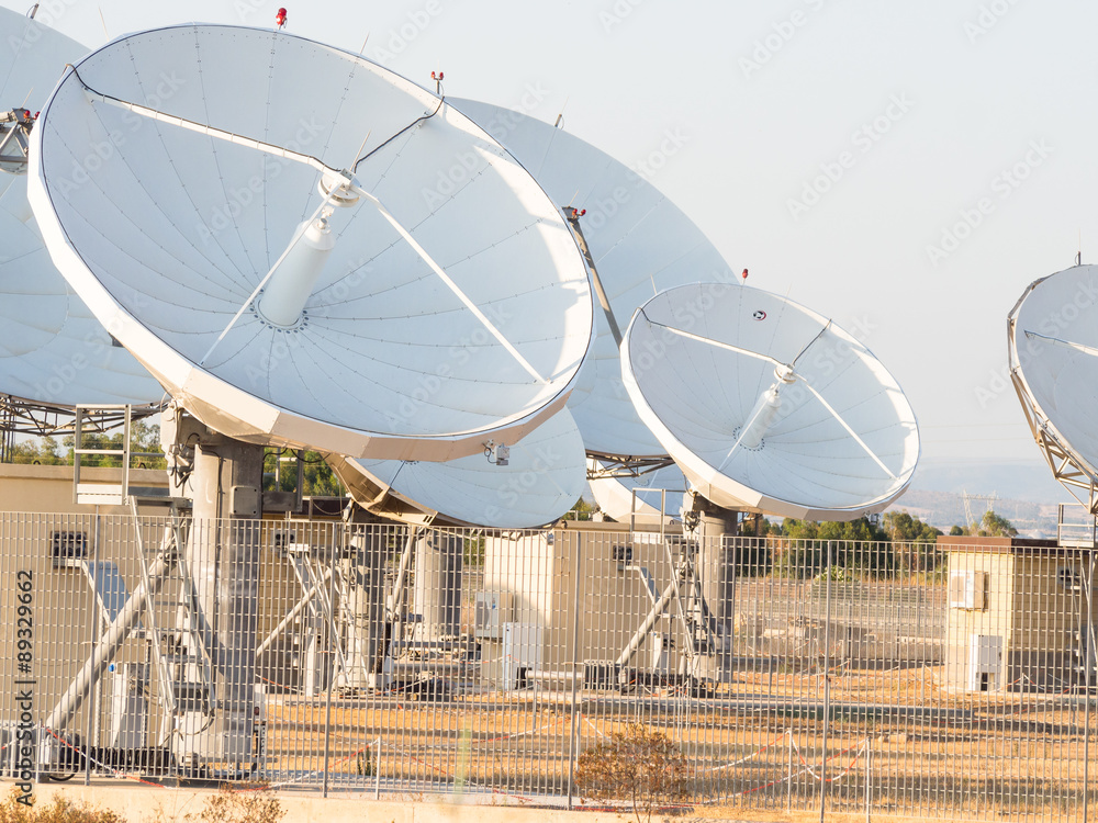 teleport satellite communications Stock Photo | Adobe Stock