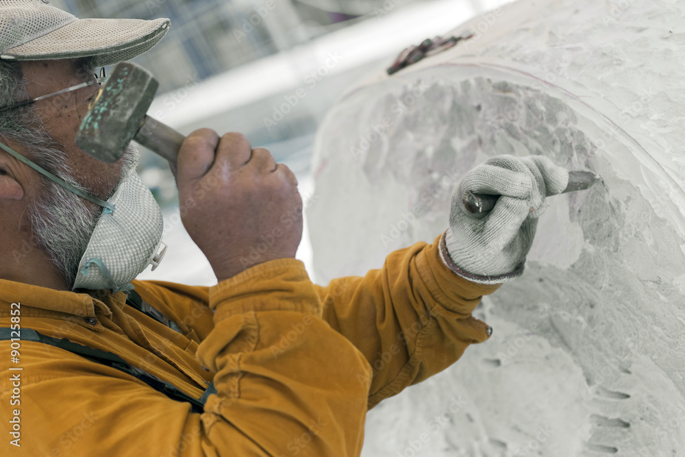 Bildhauer bei der Arbeit Stock Photo | Adobe Stock