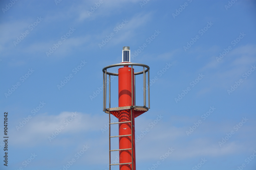 baliza de señalización con placas solares Stock Photo | Adobe Stock