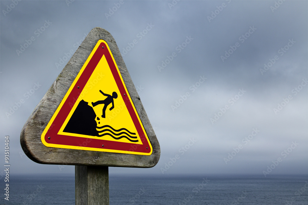 Sturzgefahr Stock-Foto | Adobe Stock