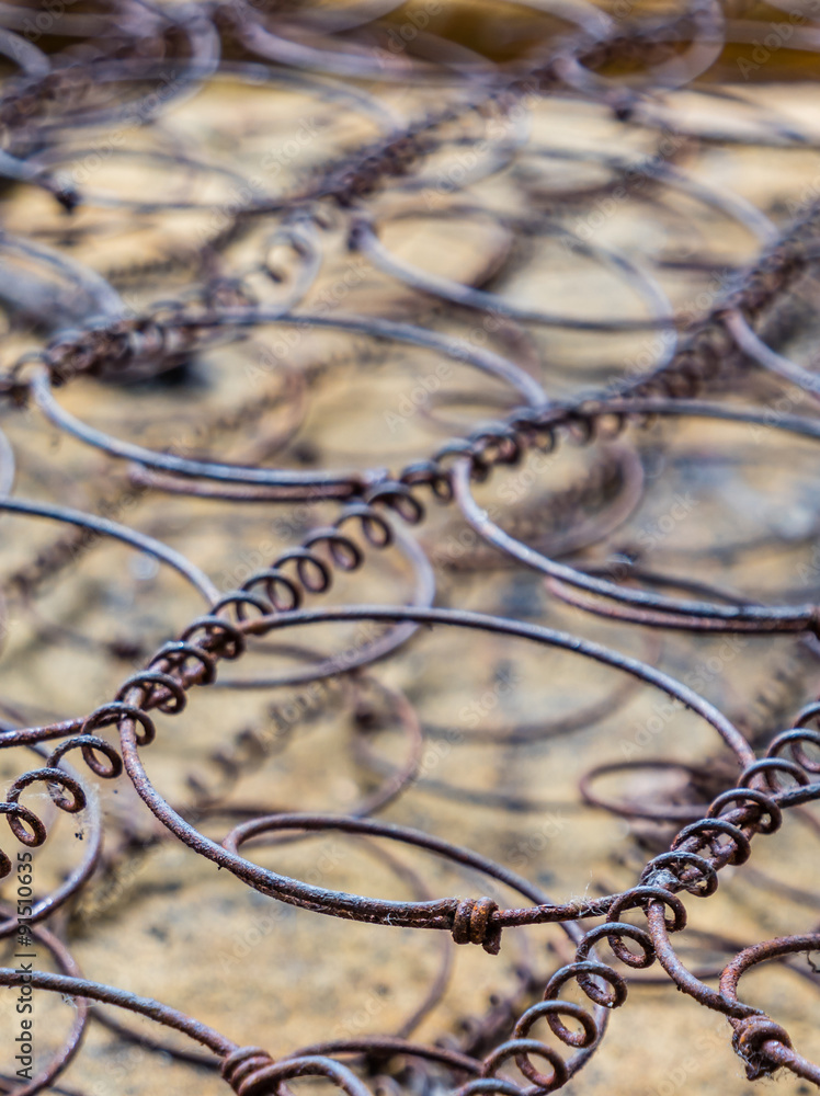 alte Sprungfedern Matratze Stock-Foto | Adobe Stock