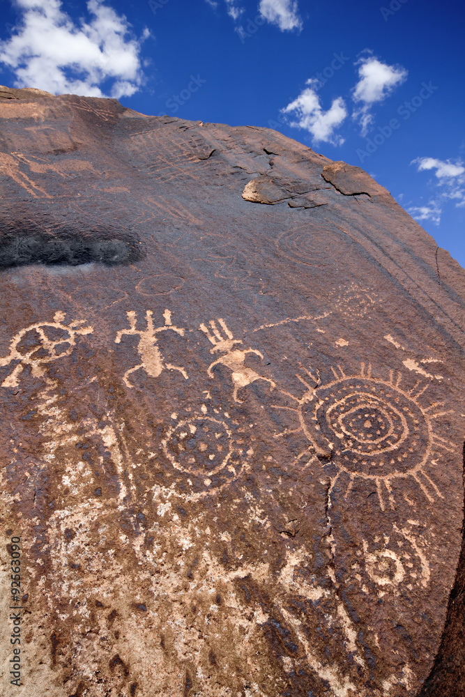 Ancient Native American Petroglyphs, Little Black Mountain Petroglyph ...