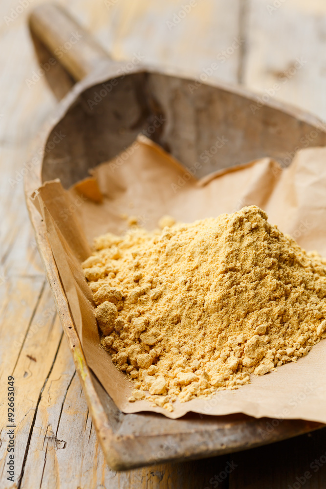 Farina bóna, ( good flour ) from Ticino, Switzerland, is a type of corn ...