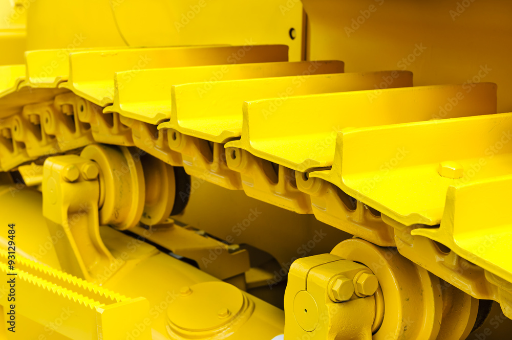 Bulldozer tracks and drive gear with sprocket mechanism, large ...