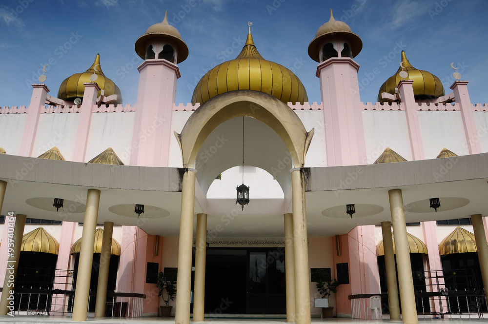 Kuching Town Mosque a.k.a Masjid Bandaraya Kuching in Sarawak, Malaysia ...