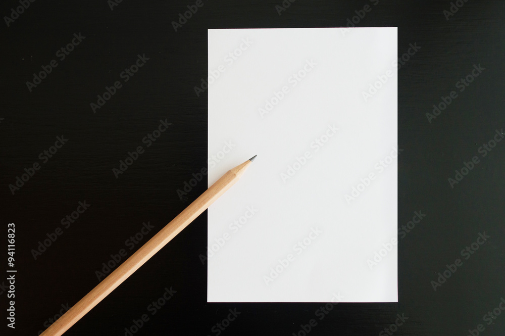 Blank post-it note with pencil Stock Photo | Adobe Stock