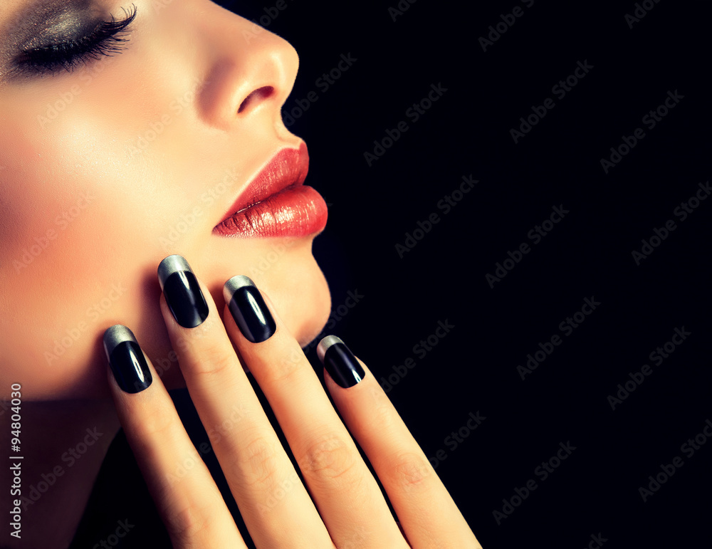 Beautiful Model Brunette Shows Black And Silver French Manicure On