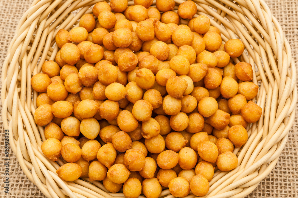 Backerbsen Stock-Foto | Adobe Stock