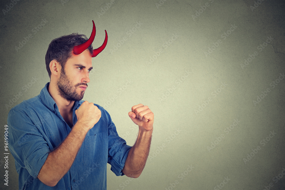 Evil man fighting foto de Stock | Adobe Stock