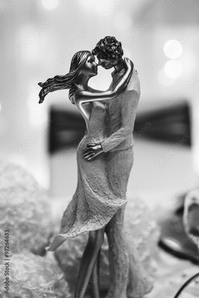 Amazing romantic tender statuette bronze sensual couple hugging Stock ...