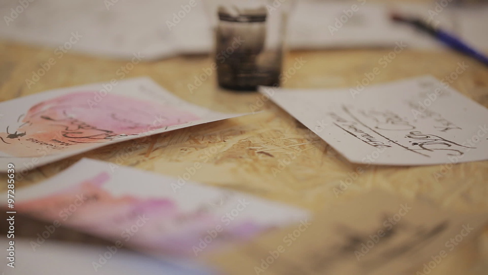 Vidéo Stock lettering, painted sketches tracings for the project, the ...