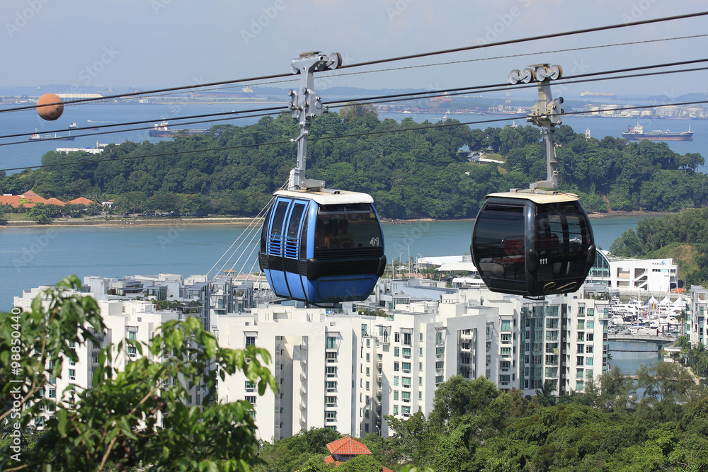 Cable cars from Singapore to Sentosa Island and Stock Photo | Adobe Stock