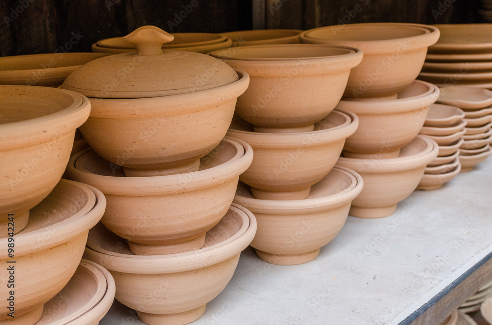Pottery, Potter, Human Hand , doi din dang pottery Stock Photo | Adobe ...