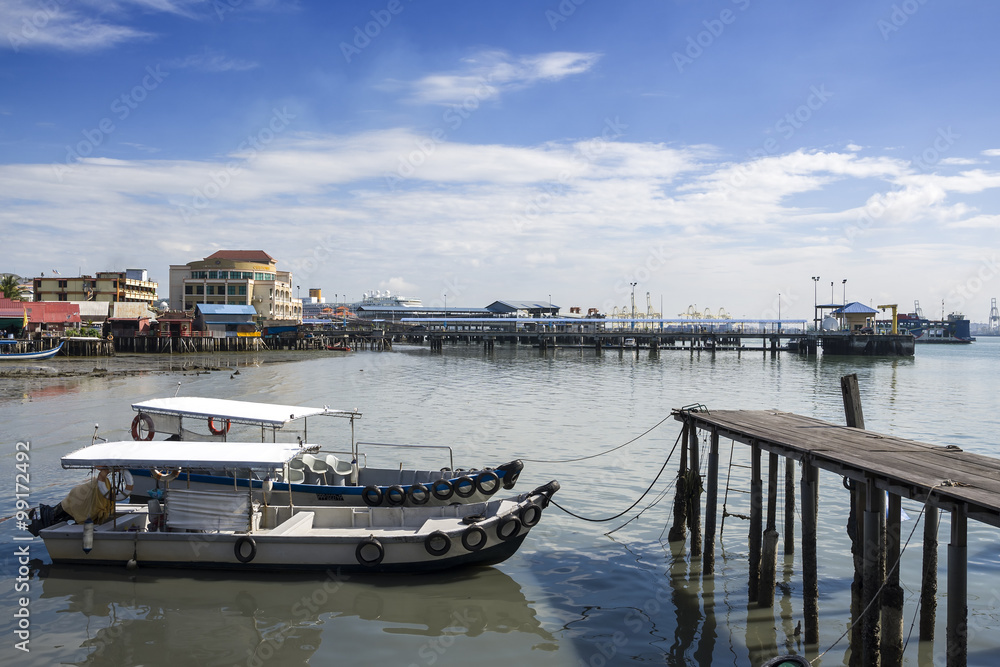 The Penang culture heritage of lifestyle and environment at the Chew ...