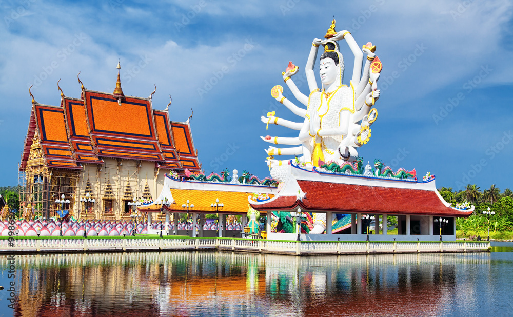 Thailand landmark in koh Samui. Shiva sculpture and Buddhist temple ...