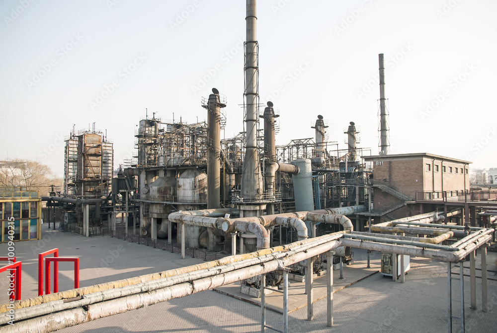 Foto de 751 old coal-gas factory which was built in 1945 and had provided one third of coal-gas ...