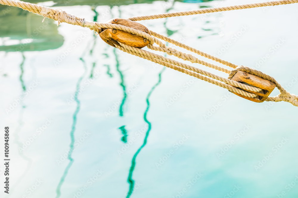 Segel Boot Talje Holz Seil Tau Takelage Stock Photo | Adobe Stock