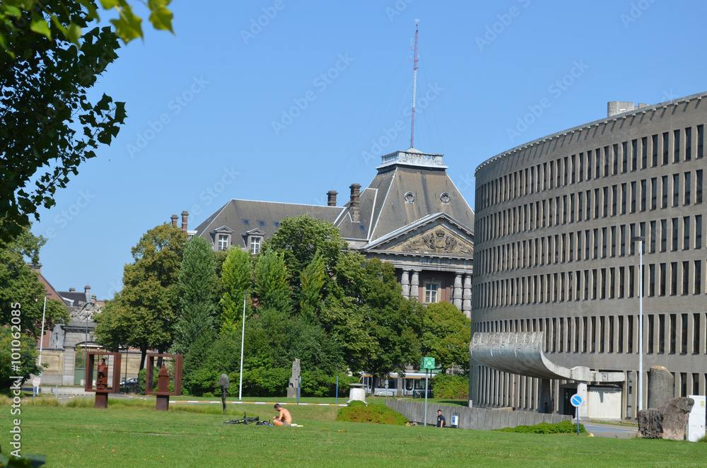 Green park at the university of Brussels, with modern ellips formed ...