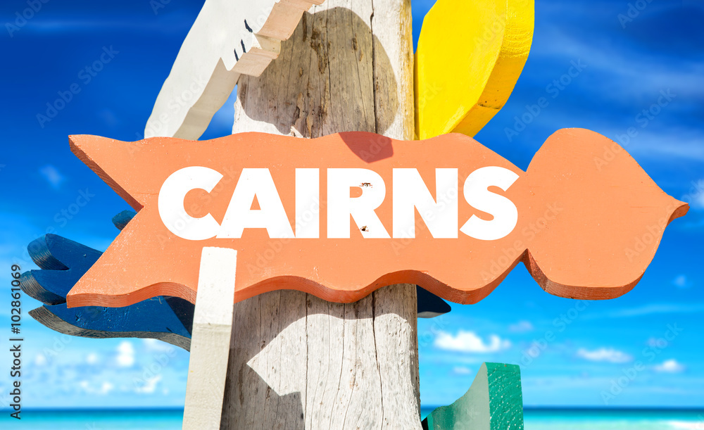 Cairns welcome sign with beach foto de Stock | Adobe Stock