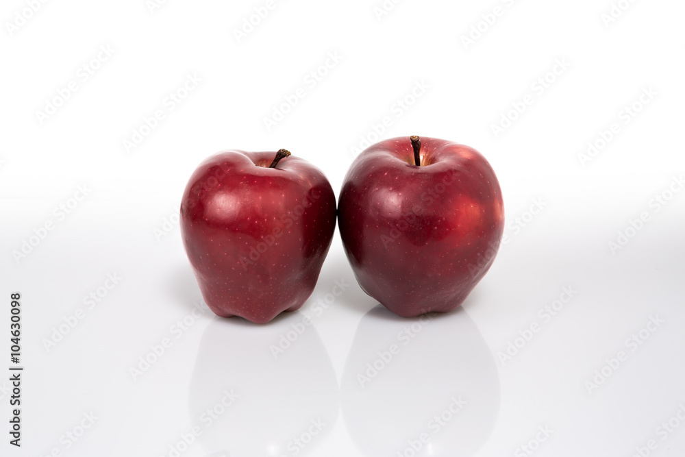 Hermosas manzanas rojas Stock Photo | Adobe Stock
