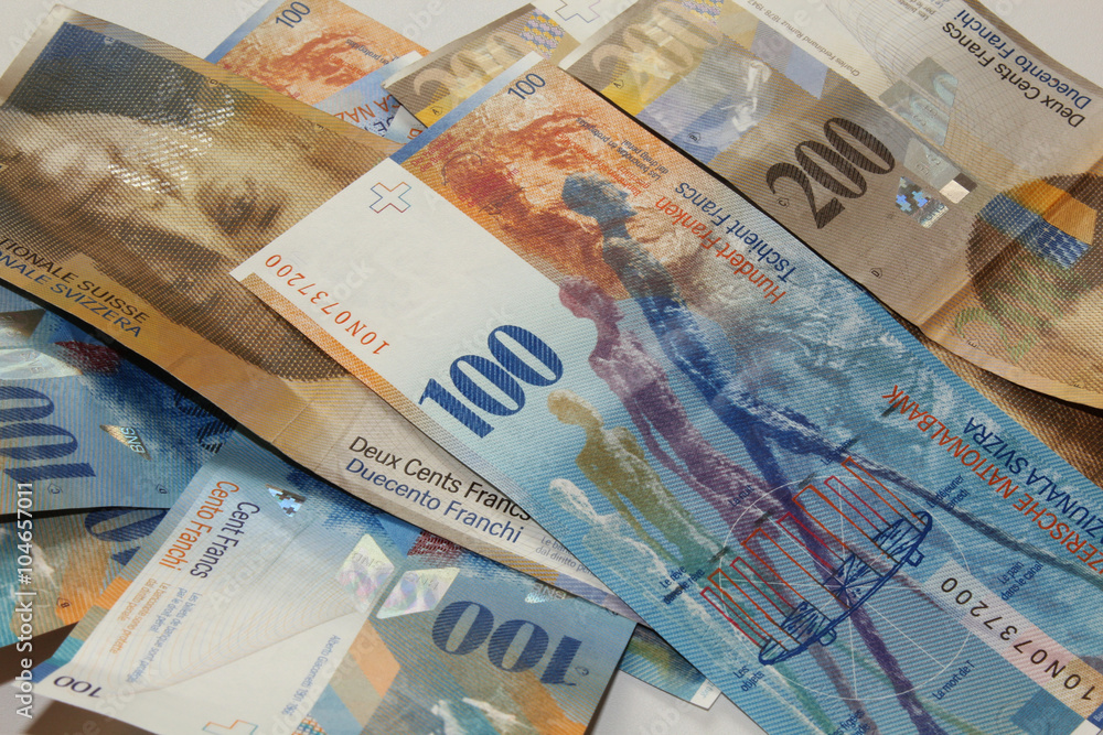 Schweizer Franken /CHF - Banknoten Stock Photo | Adobe Stock