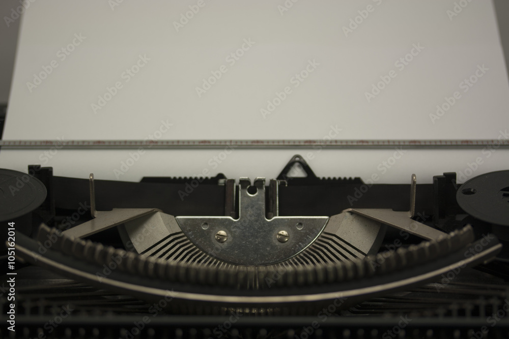 Poster Close up of an old typewritter – Wall Art | UkPosters
