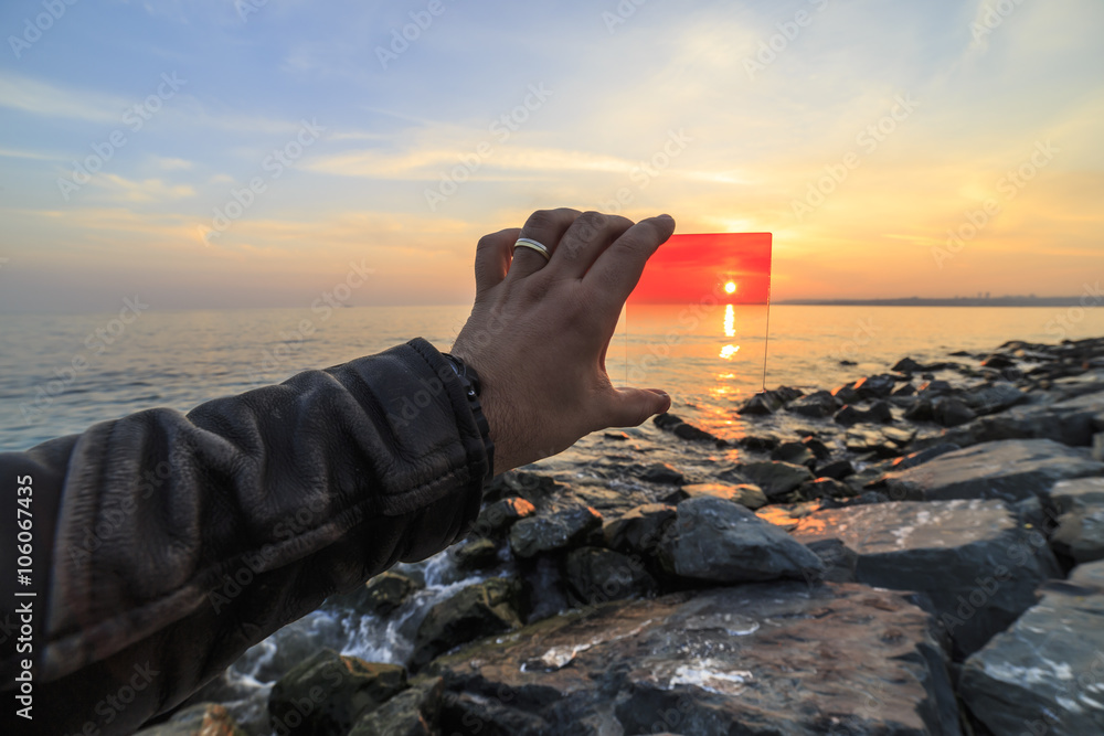 How to red filter effects the image, reverse light image and very ...