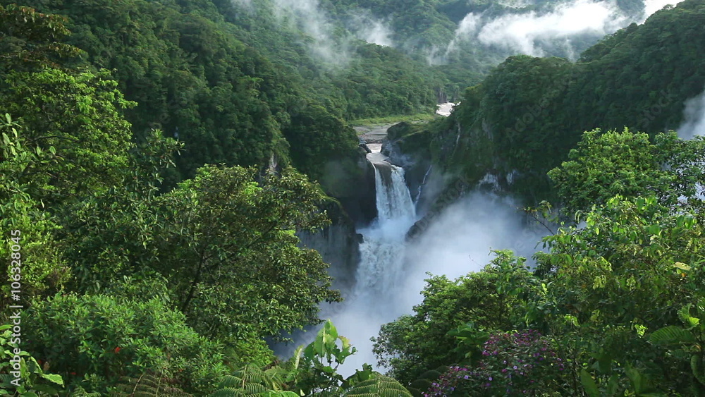 Experience the awe inspiring beauty of San Rafael Falls,Ecuador's ...